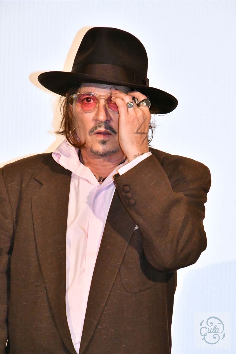 【ジョニー・デップ来日フォトレポート】約30年ぶりの監督復帰作『モディリアーニ！』ジャパンプレミア―監督作や日本への思い、赤西仁のサプライズ登場も - cula